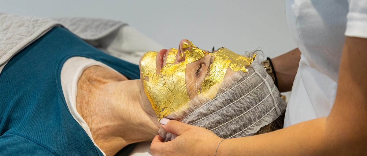 24k Gold Facial — The Door W4